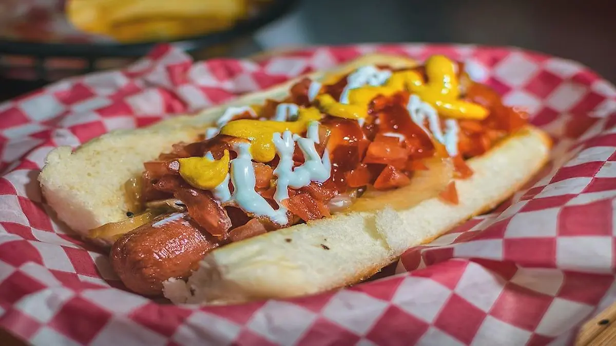 Tres aderezos y topping para hot dog - Aderezo