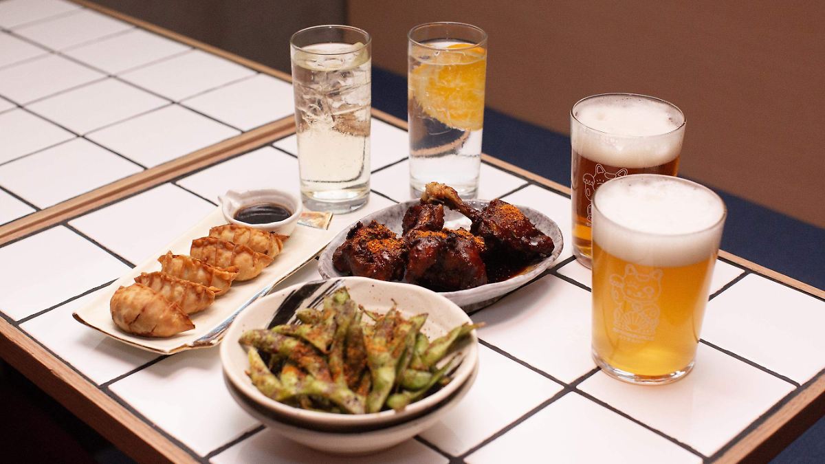 Restaurantes con promociones o menús especiales para ver los partidos ...