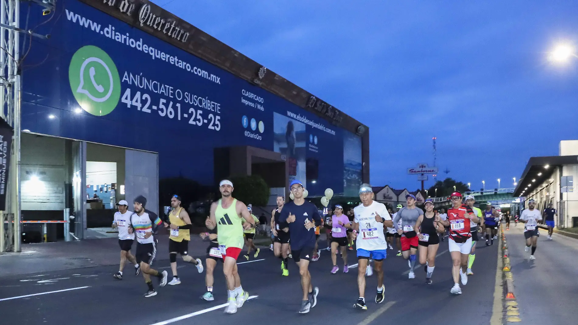 ¡Vamos a la Carrera Nocturna de Diario de Querétaro! Inician las ...