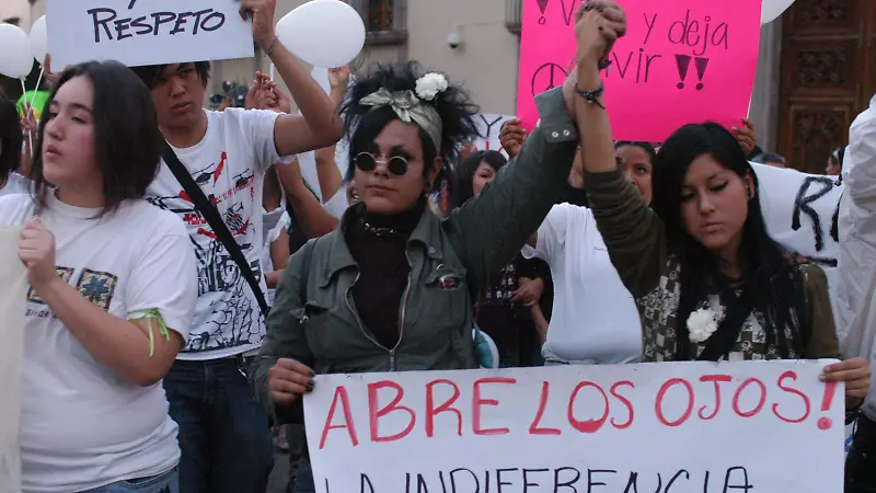 Ataque a los emos en Querétaro: la violenta extinción de una tribu ...
