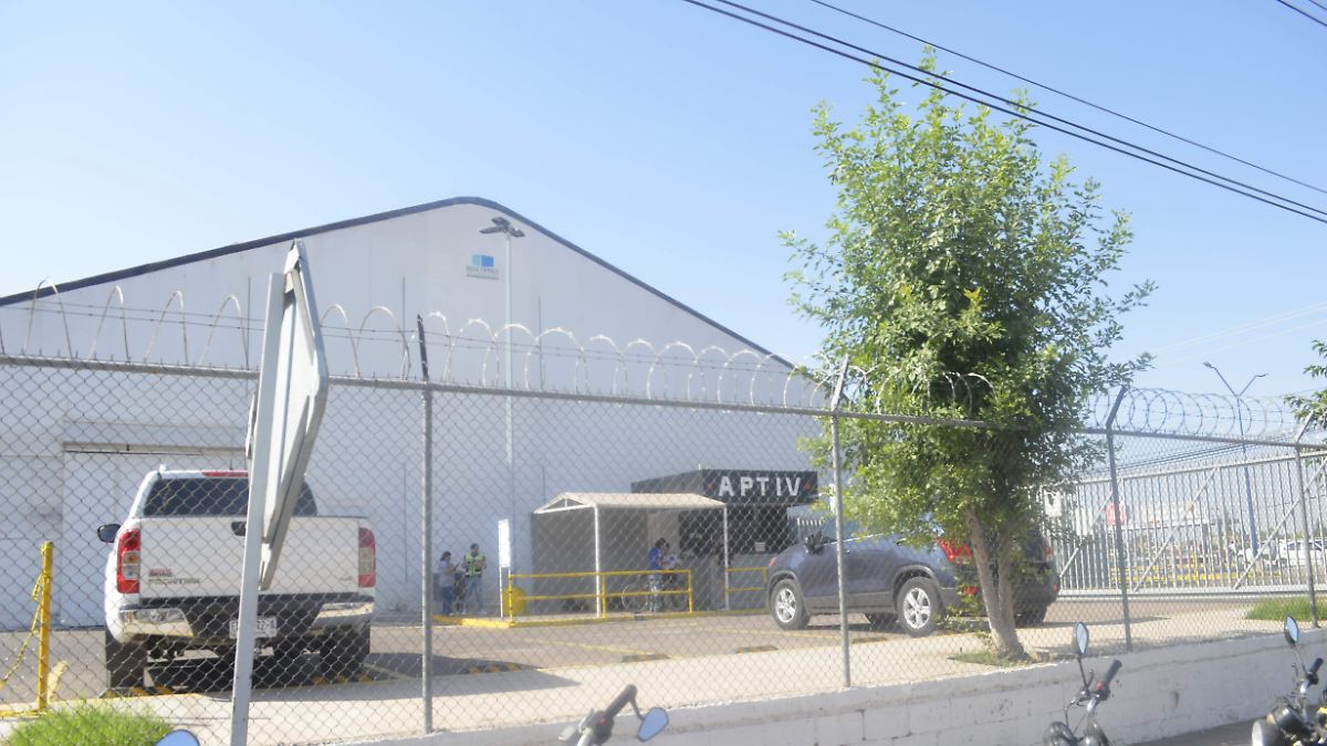 Evacuan a trabajadores de maquiladora APTIV en Meoqui por una supuesta ...