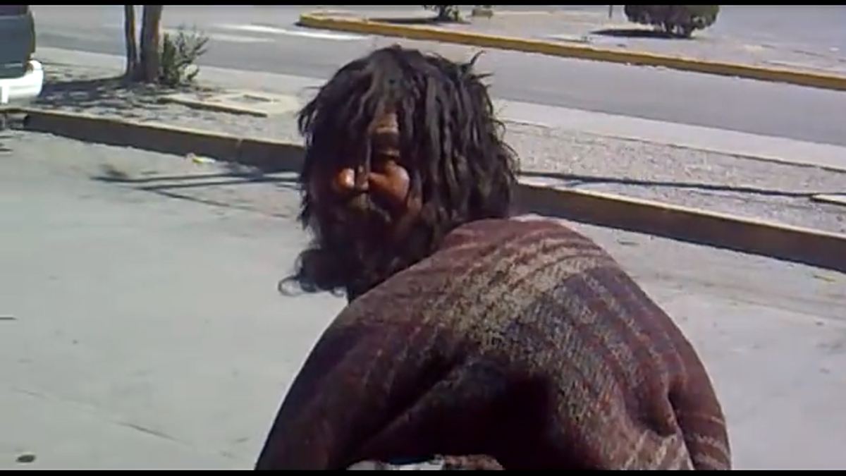 ¿Conociste a "El Cobijas"? El vagabundo que se ganó el cariño de los ...