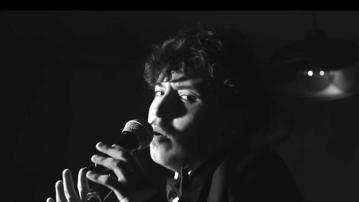 "Todo de ti", tema del cantante Chitu que habla del amor que un hombre ...