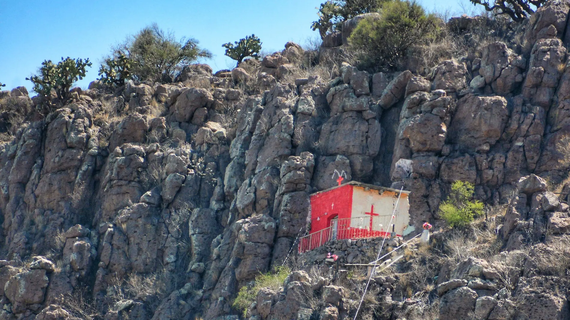 ¿Sabías que la virgen se apareció en El Arenal? Esta es su historia ...