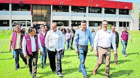 Del Césped De La Natividad