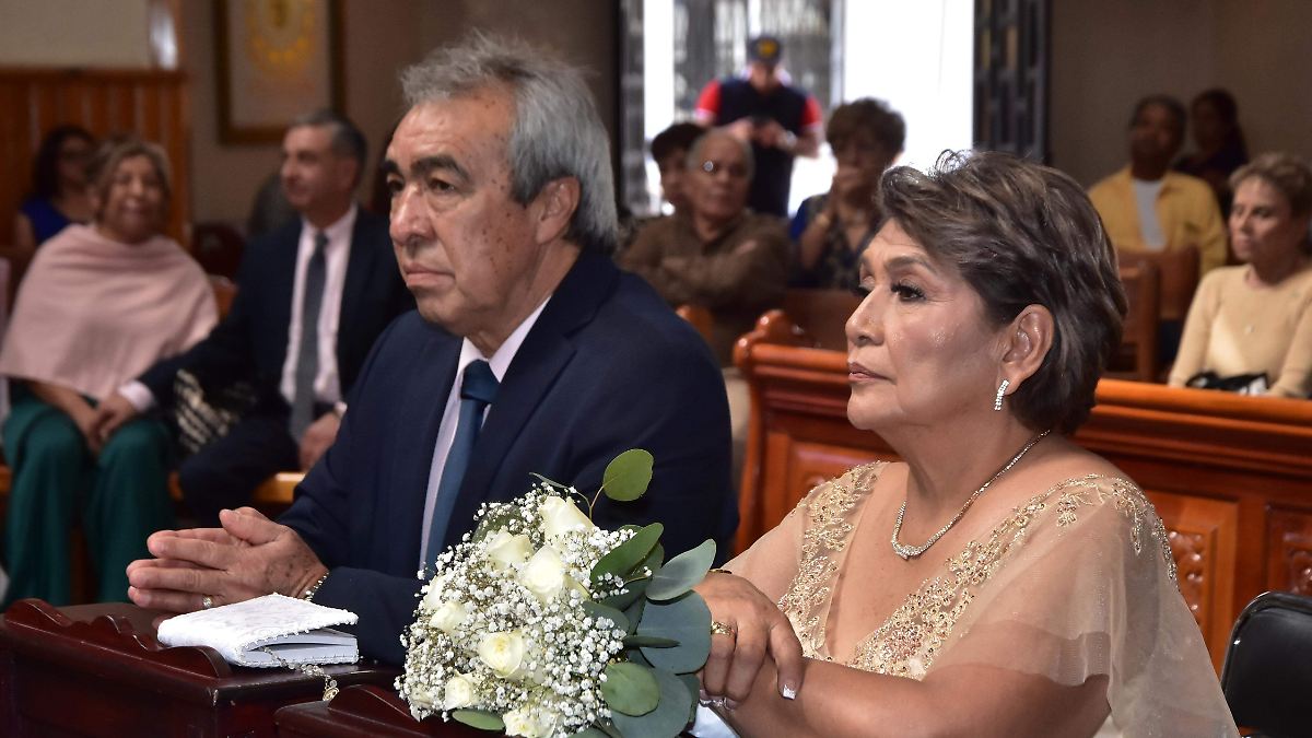 José Atanacio y Gloria García celebran 50 años de amor - El Sol de ...