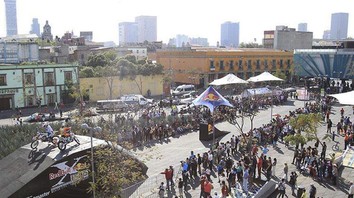 Gobierno de la CdMx impulsará el turismo para rescatar la Plaza ...
