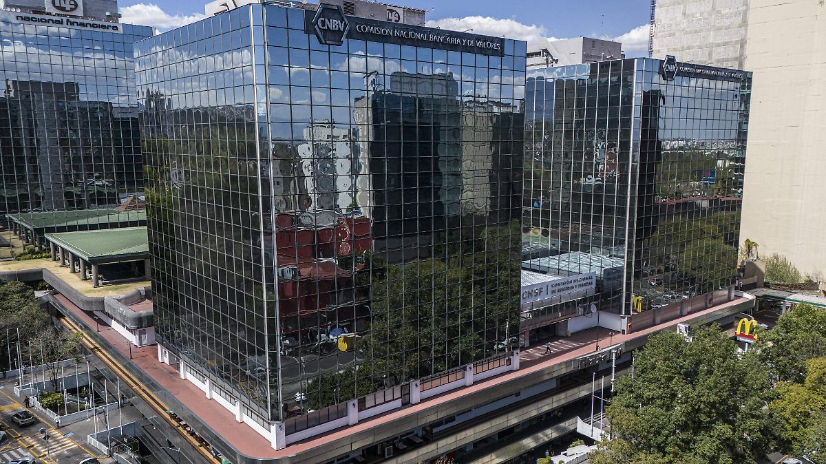 Presupuesto de CNBV en 2026 aumentaría menos de 1% - El Sol de México