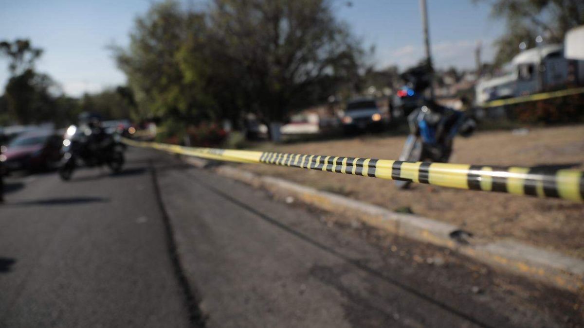 Camioneta vuelca en la carretera Purépero-Carapan - El Sol de Zamora