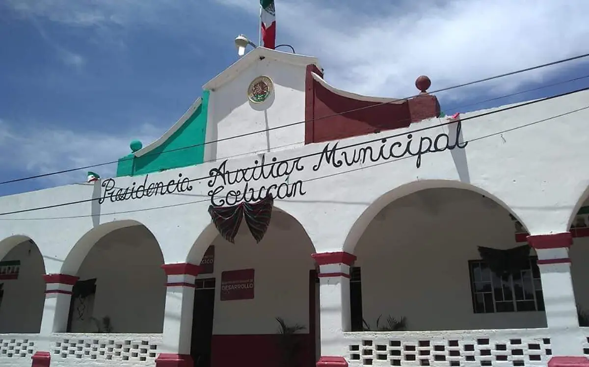 Sujeto intenta incendiar presidencia de San Lucas Colucan - El Sol de ...