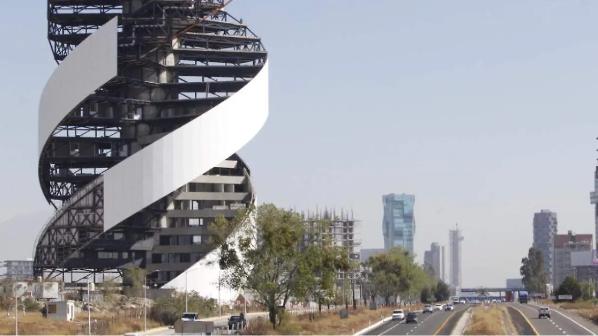 Torre Inxignia, el edificio con apariencia de Jenga, es el más alto del ...