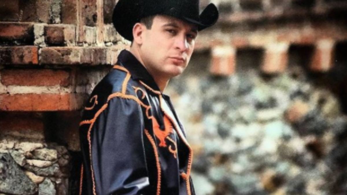 ¡Para recordar! Estos son los 5 éxitos de Valentín Elizalde a 14 años ...