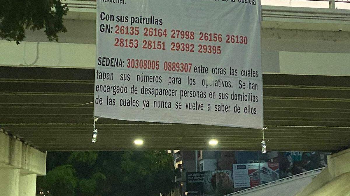 Aparecen narcomantas en Culiacán; acusan a mandos militares de ...