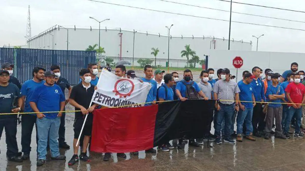 Huelga en la planta Absormex Altamira se mantiene, ¡con todo y lluvia ...