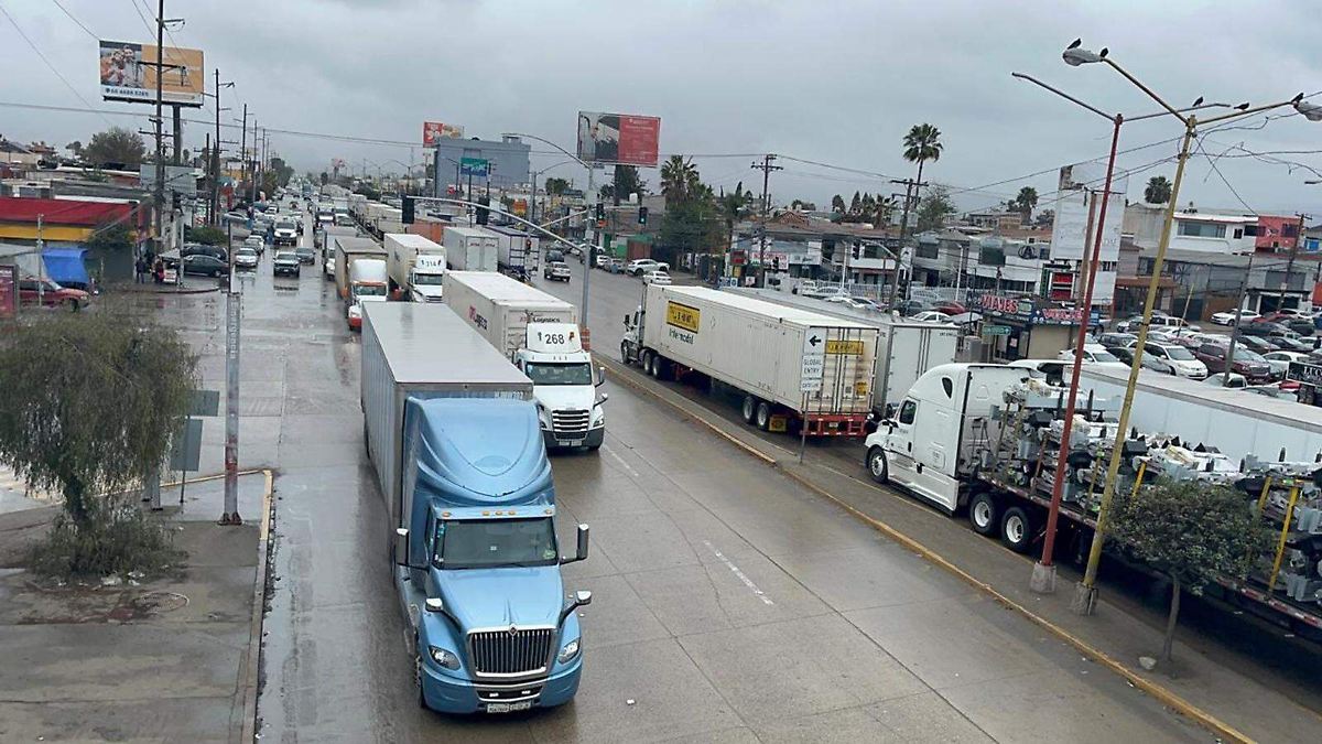 Maquiladoras de Tijuana podrían parar producción por retrasos en aduana ...