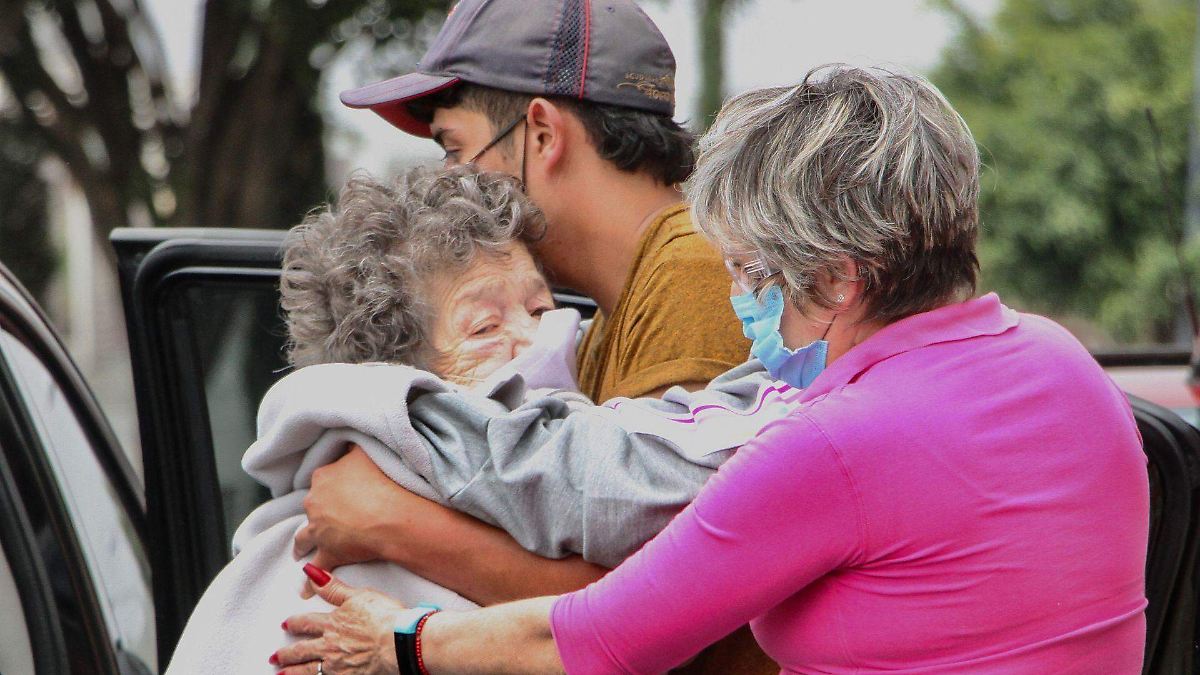 ¿Cómo afecta el confinamiento a los adultos mayores? - El Sol de Toluca ...
