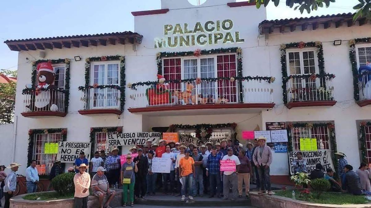 Por protestas, servicios públicos de Luvianos paralizados - El Sol de ...
