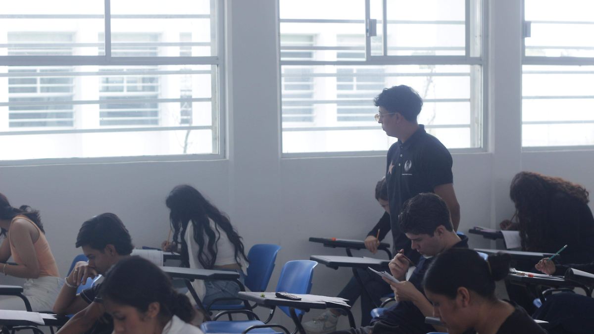 Calendario escolar UMNSH: Vacaciones, suspensiones y feriados 2025 ...