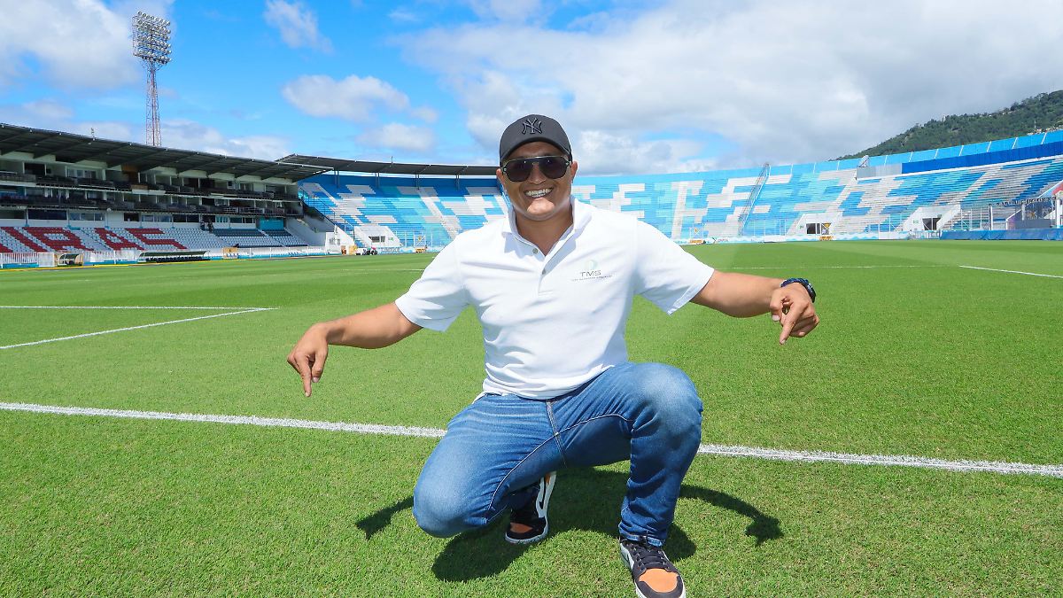 ¿Por qué en el Azteca nunca funcionó el pasto híbrido? Enio Cubillo, su ...